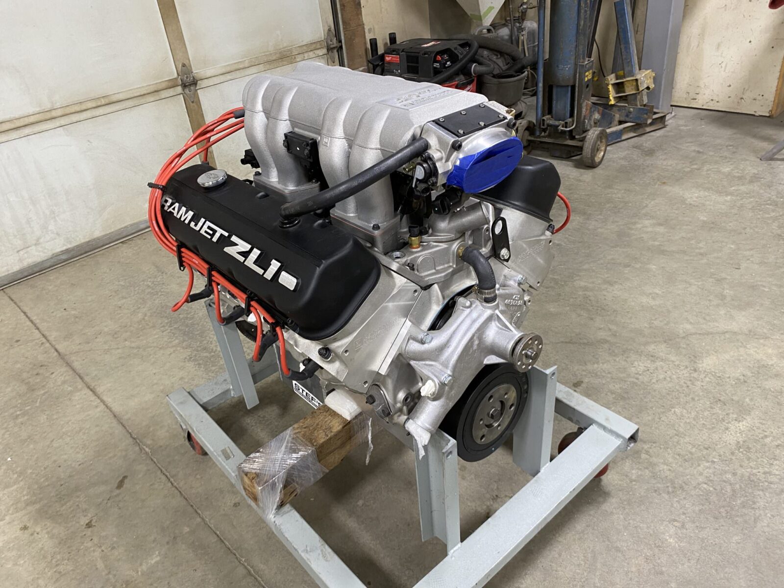 Rare Crate Engine: A 510 BHP Chevrolet Ram Jet ZL1 454