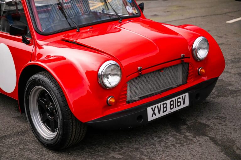 For Sale: A Mid-Engined V8 Mini Pick-Up By GT Developments