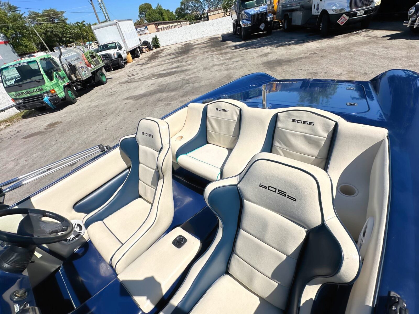 For Sale: A "Porsche 993" Craig Craft 168 Jet Boat