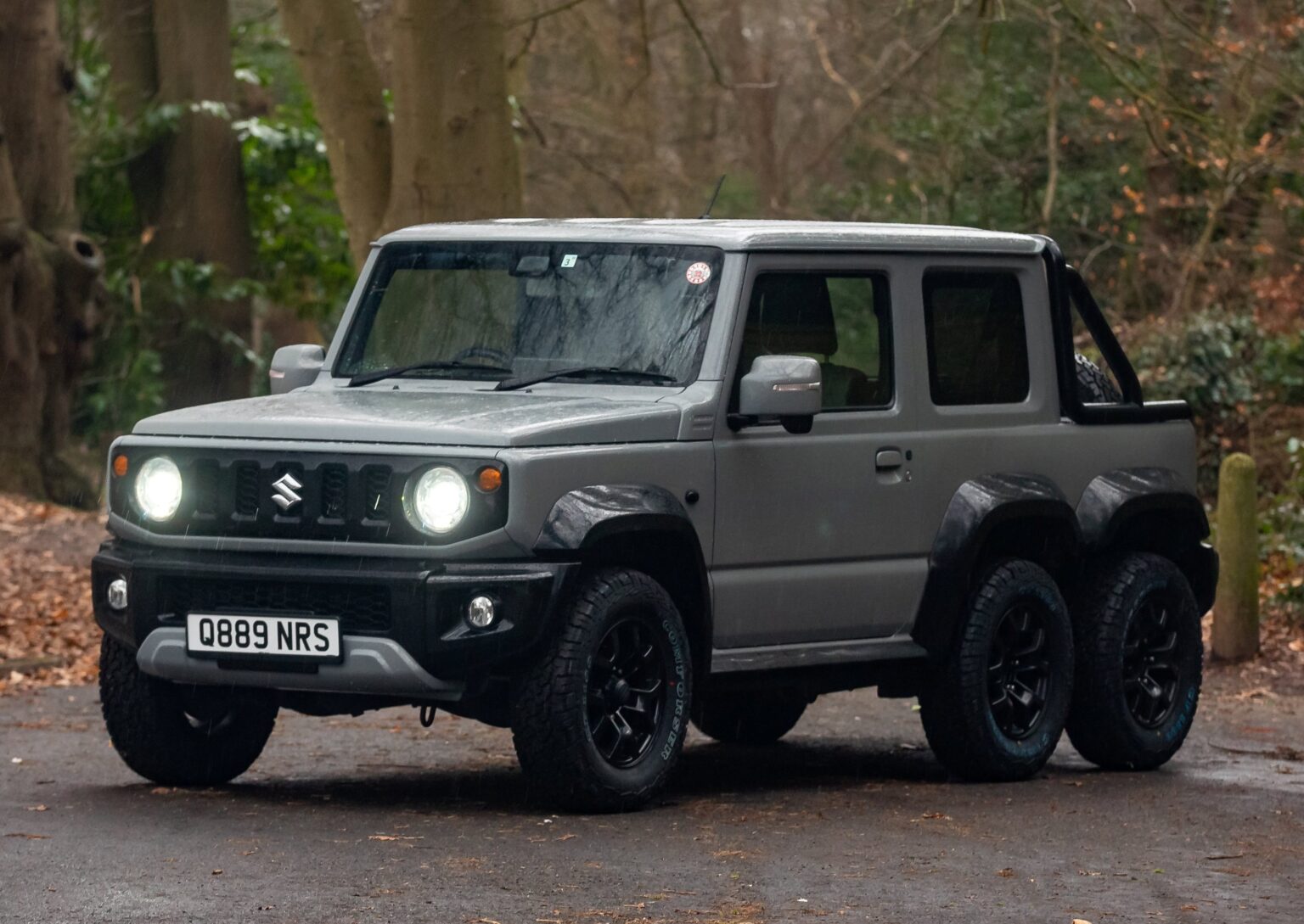 For Sale: A Suzuki Jimny Six-Wheeler!