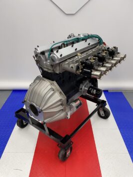 Build It Yourself: A "James Bond" Aston Martin DB5 Replica (With 007 ...