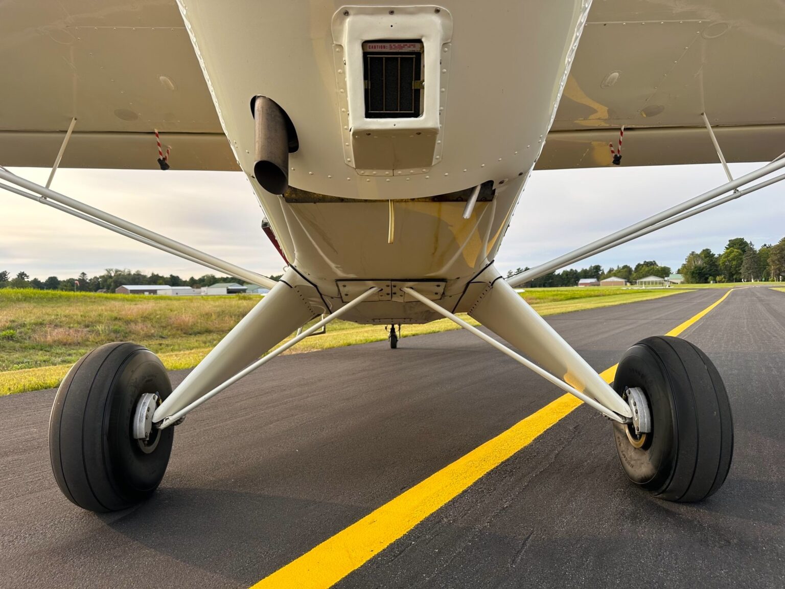 For Sale: An Aviat Husky – The Bush Plane Legend