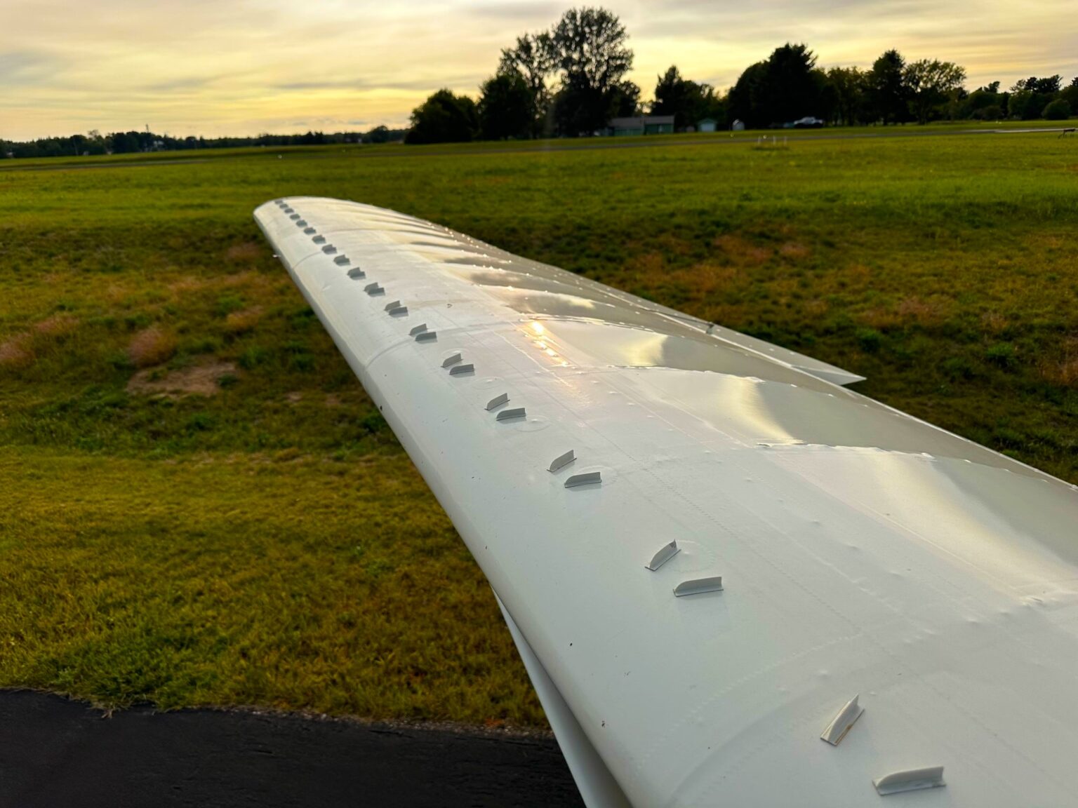 For Sale: An Aviat Husky – The Bush Plane Legend