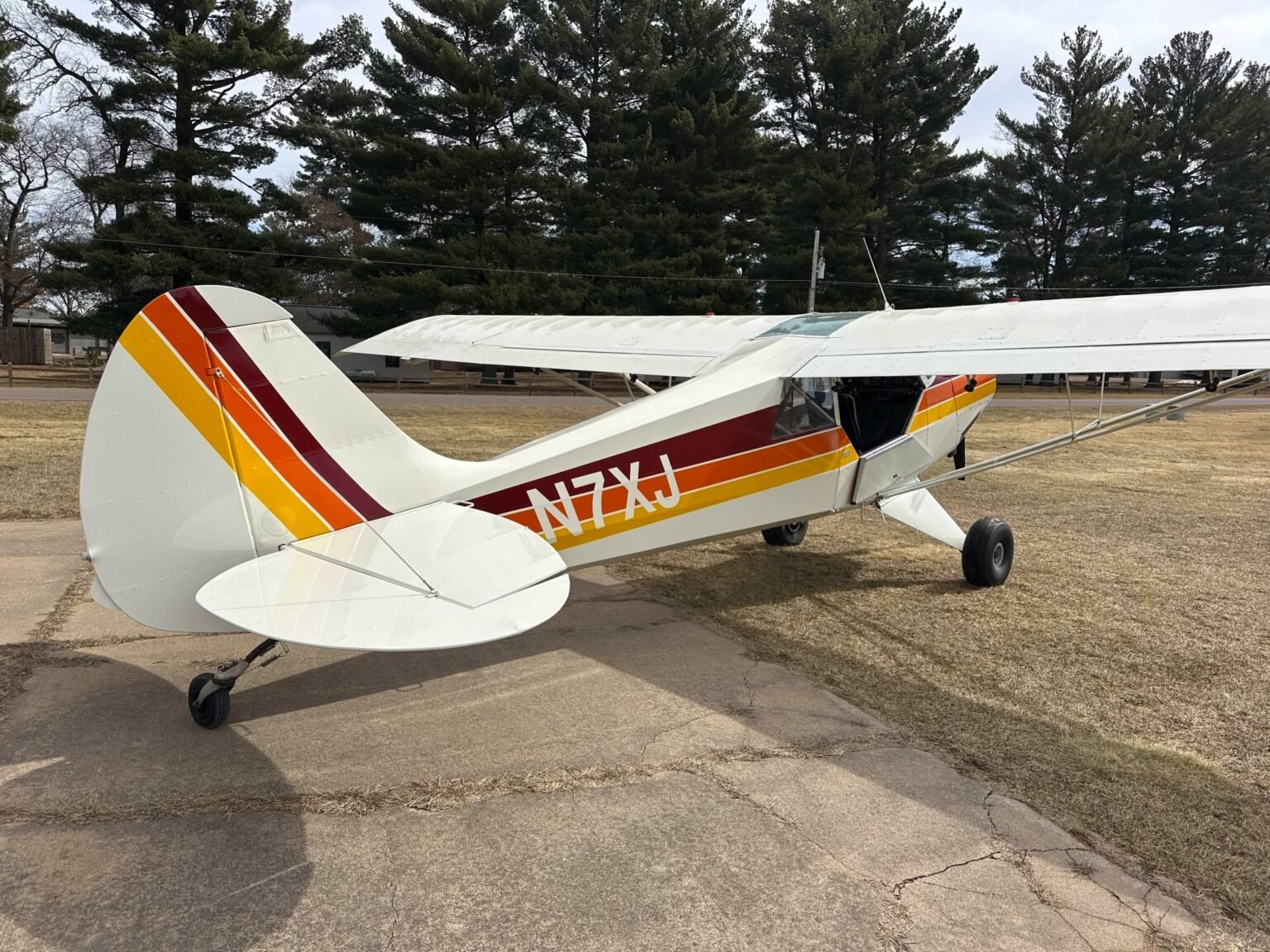 For Sale: An Aviat Husky – The Bush Plane Legend