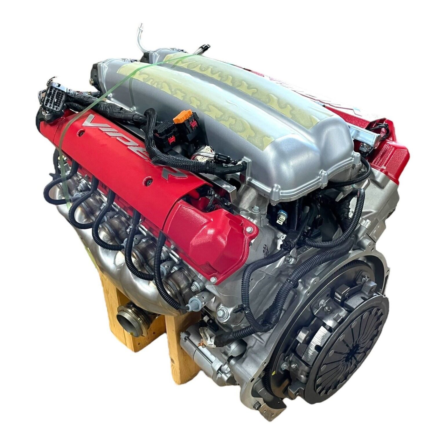 Rare Crate Engine: An Unused 600 BHP 8.4 Liter Dodge Viper V10
