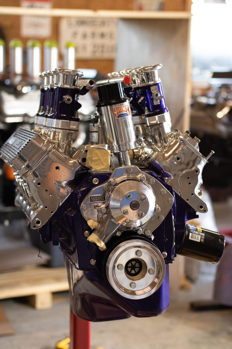 A John Beck "Gurney-Weslake" Ford Cleveland 351 V8 Crate Engine