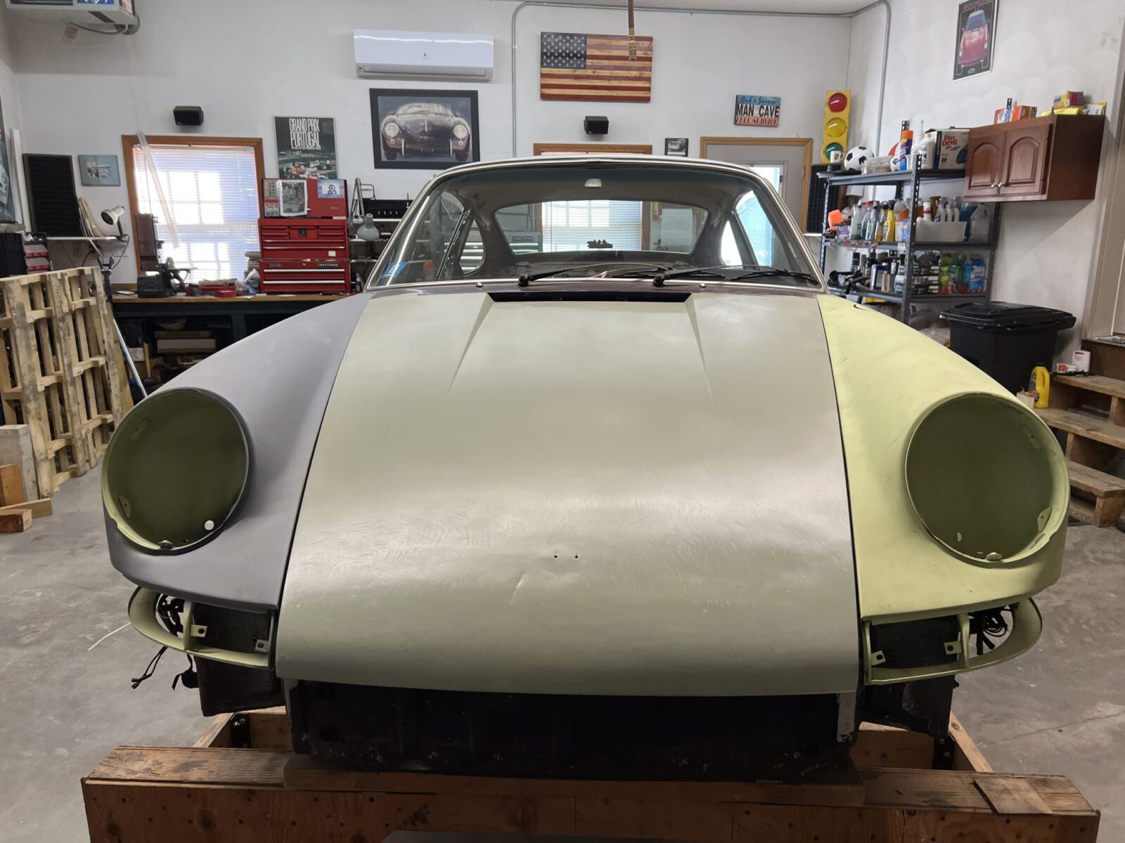 40+ Years In Storage: A Porsche 911 Project Car (With Engine ...