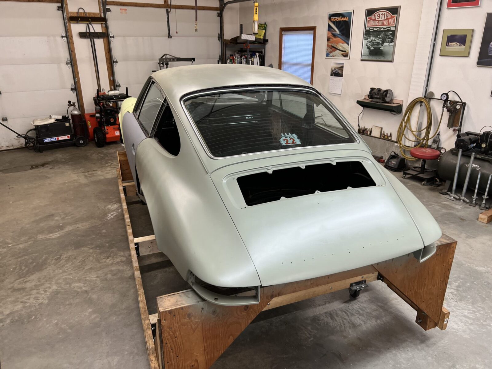 40+ Years In Storage: A Porsche 911 Project Car (With Engine ...