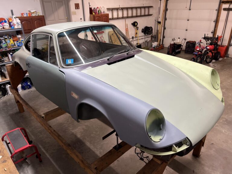 40+ Years In Storage: A Porsche 911 Project Car (With Engine ...