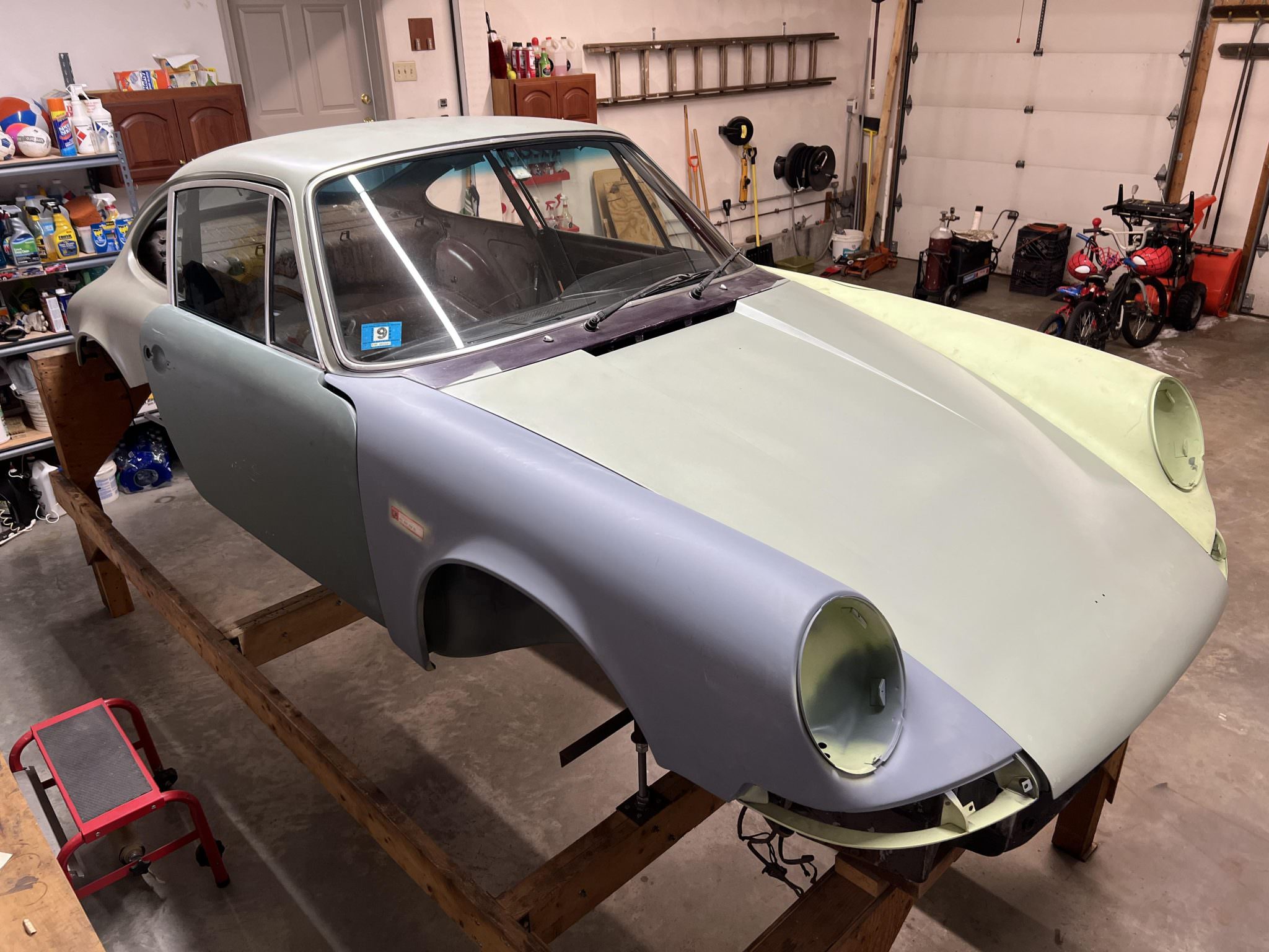 40+ Years In Storage: A Porsche 911 Project Car (With Engine ...