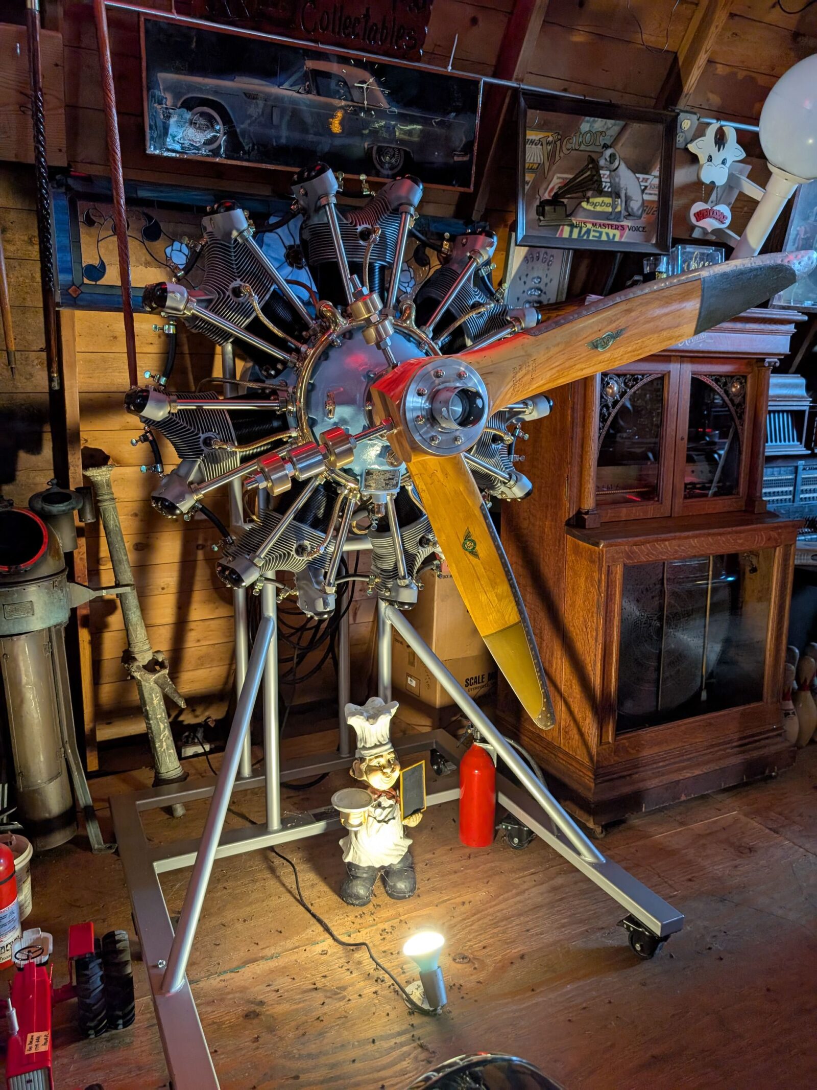 A WWII Radial Engine Clock (The Propellers Are The Clock Hands)