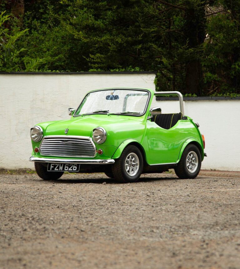 An Amazing "Shorty" Mini (And It's Street Legal)