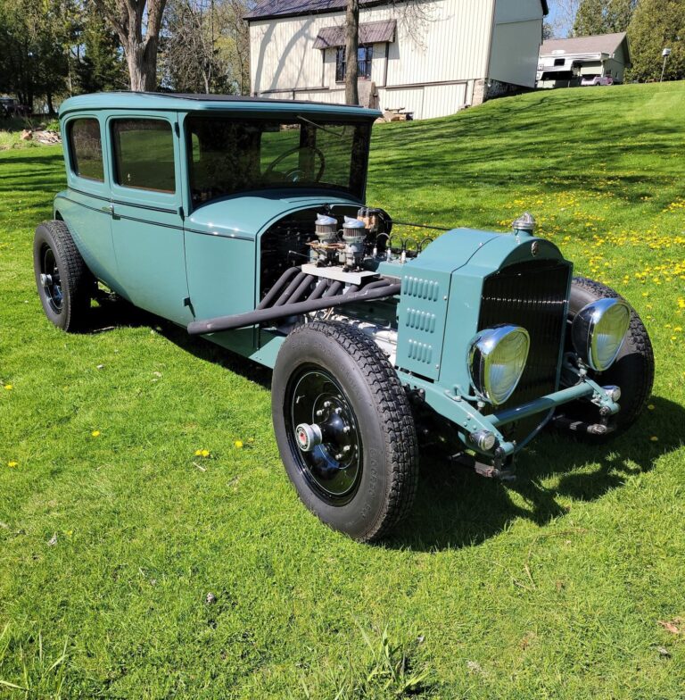 Straight-8 Powered! An Elegant 1929 Packard Hot Rod