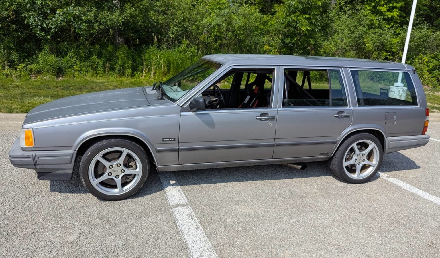 A “Volvette” Sleeper: A Volvo 740 Wagon On A C5 Corvette Platform