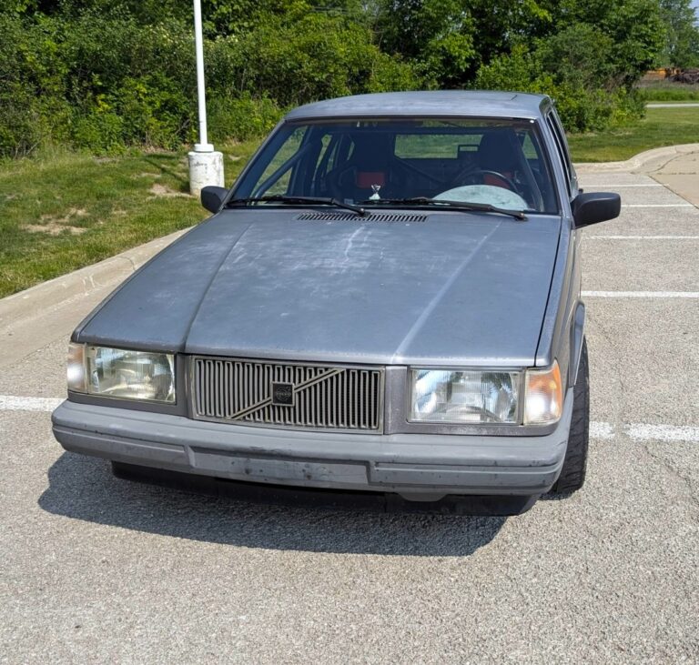 A “Volvette” Sleeper: A Volvo 740 Wagon On A C5 Corvette Platform