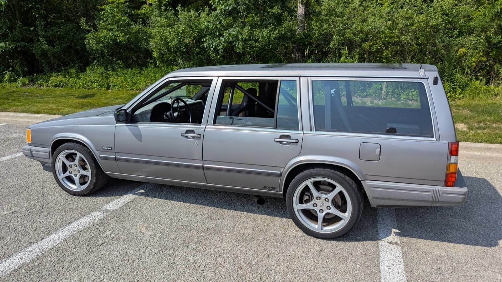 A “Volvette” Sleeper: A Volvo 740 Wagon On A C5 Corvette Platform