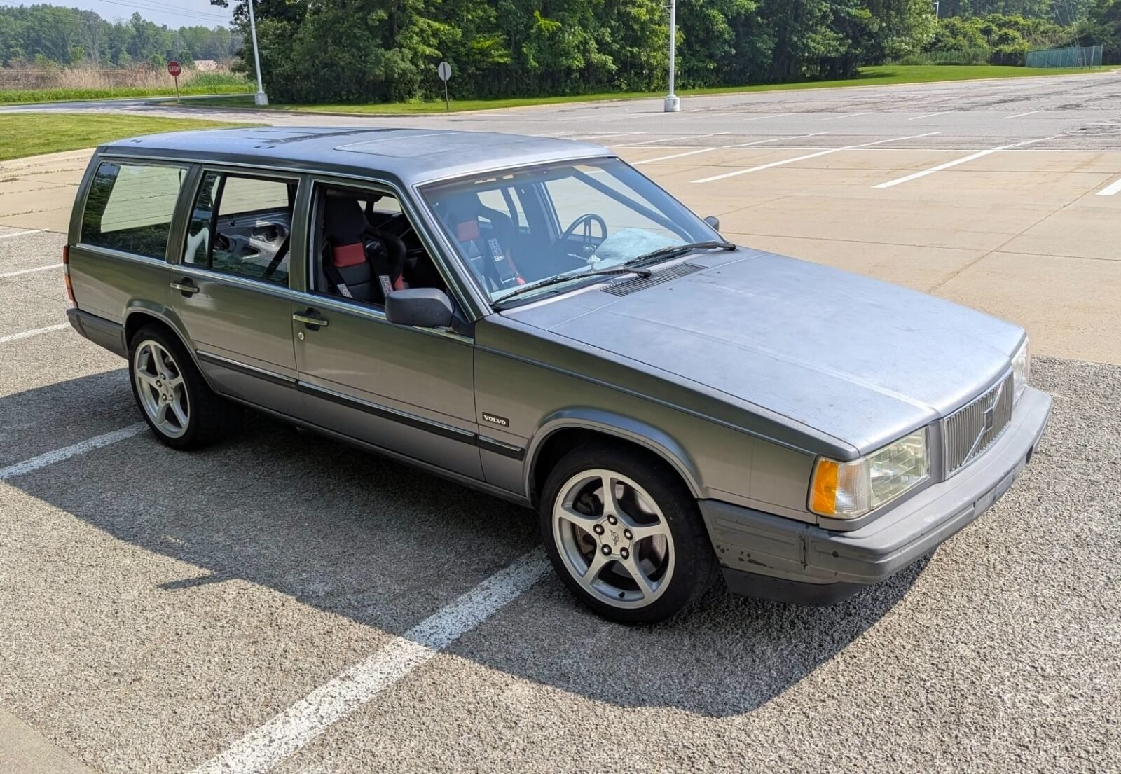 A “Volvette” Sleeper: A Volvo 740 Wagon On A C5 Corvette Platform