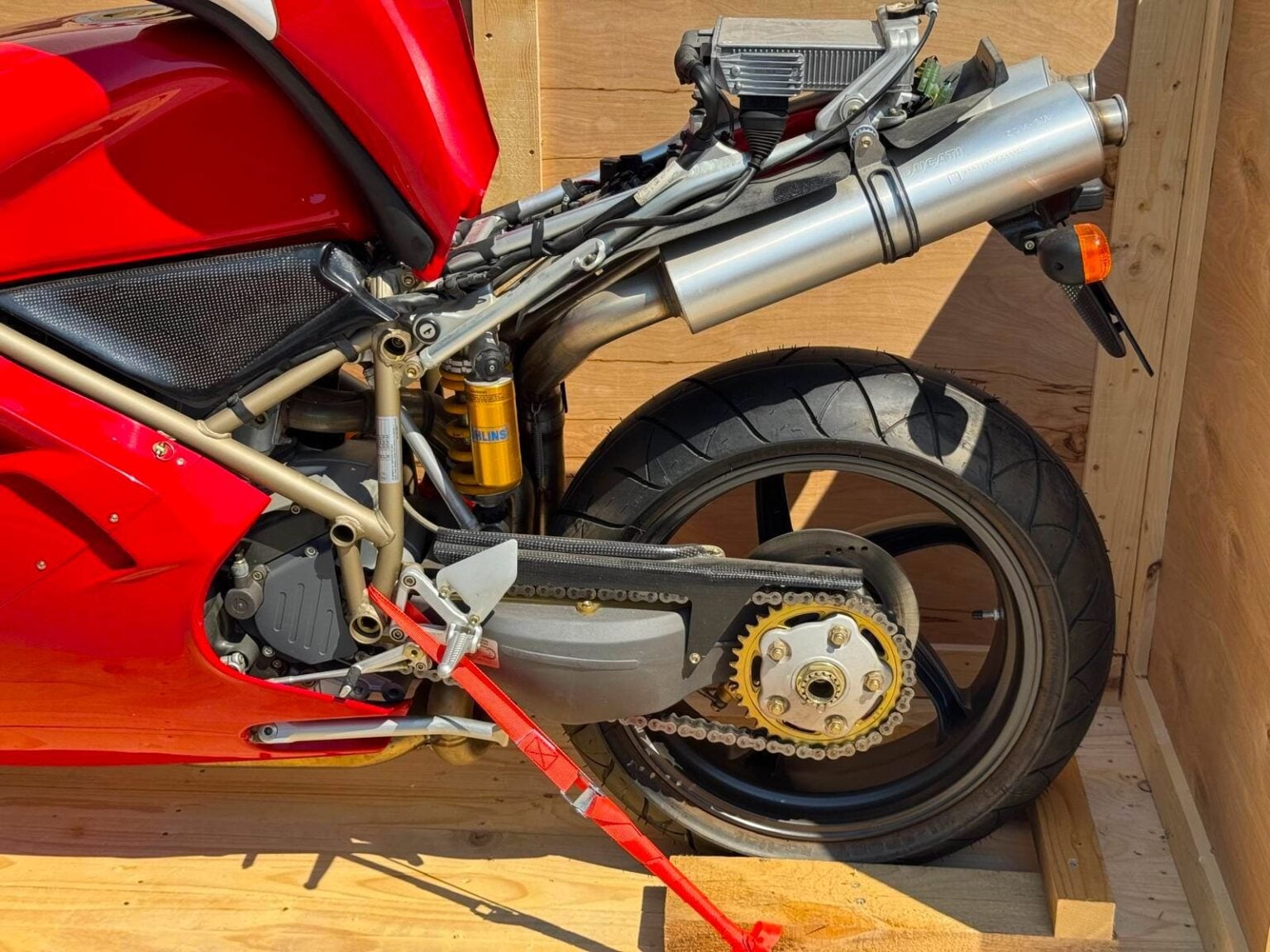 26 Years In The Factory Crate! A Brand New 1999 Ducati 996 SPS