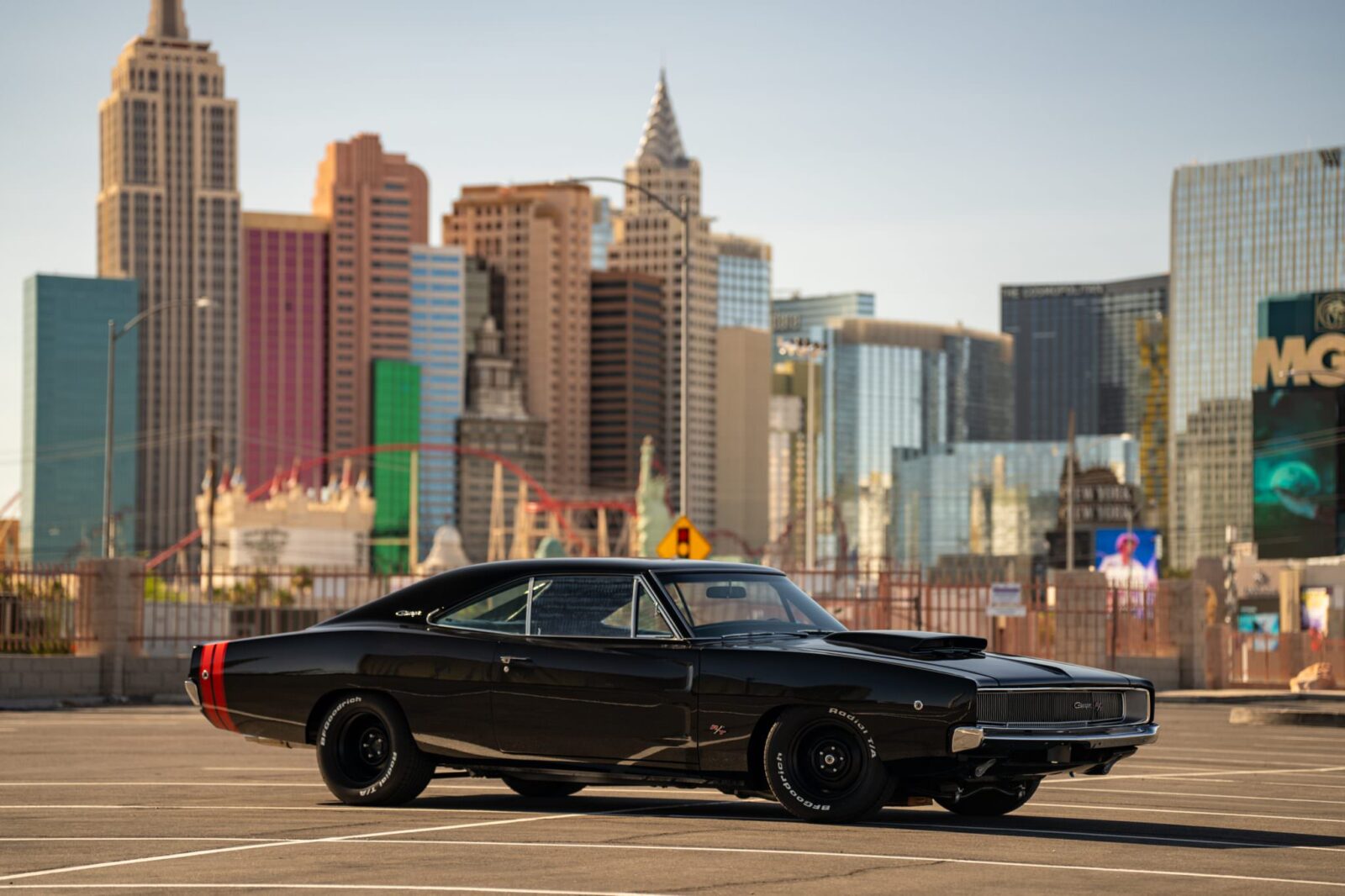 A 528 Hemi–Swapped 1968 Dodge Charger With ~650 BHP
