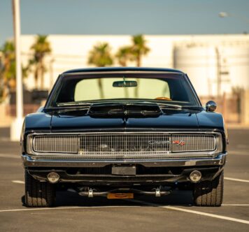A 528 Hemi–Swapped 1968 Dodge Charger With ~650 BHP