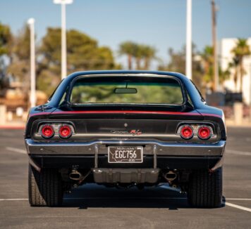 A 528 Hemi–Swapped 1968 Dodge Charger With ~650 BHP