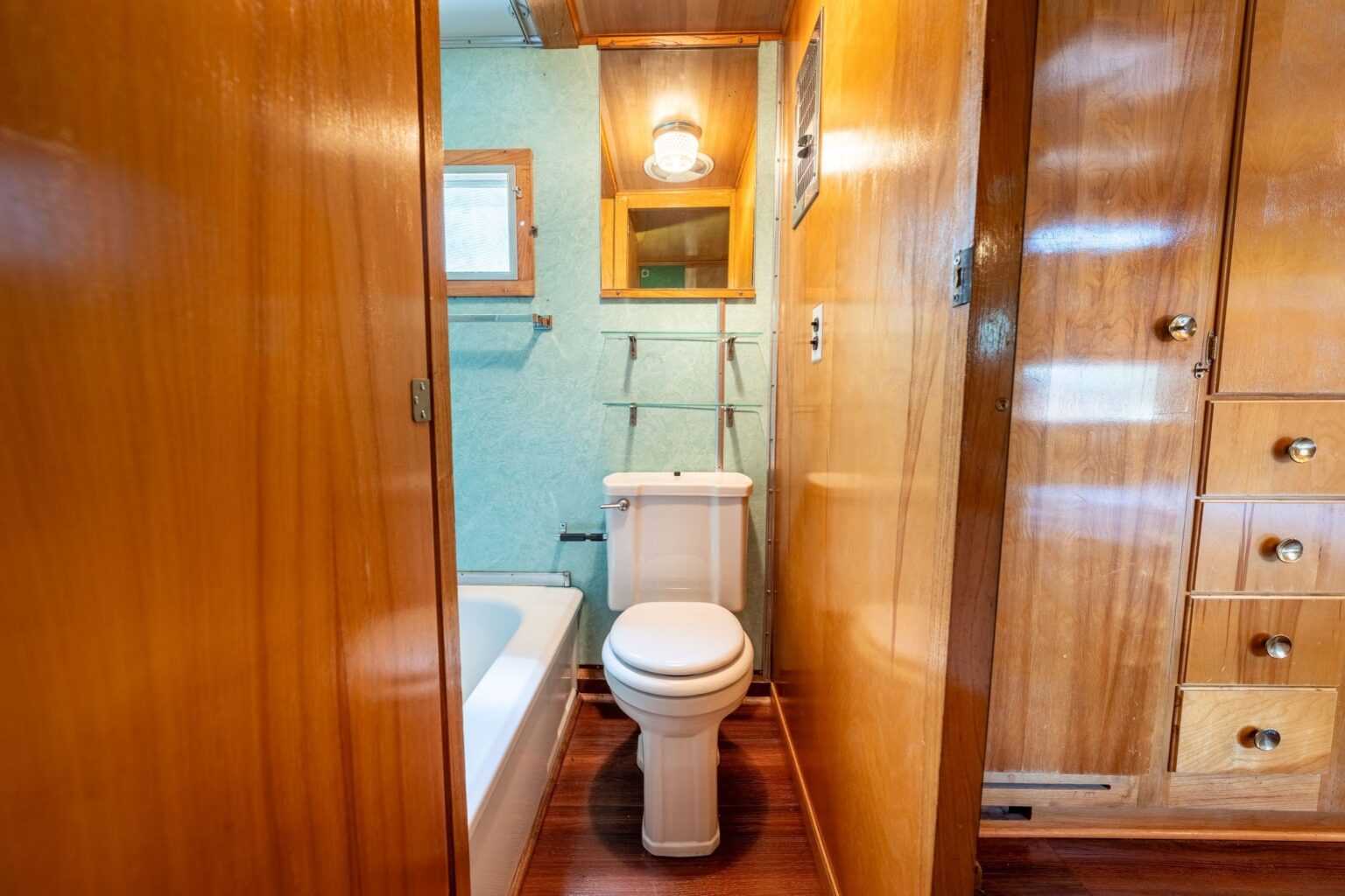 Vintage Home-On-Wheels For Sale: A 1956 Spartan "Executive Mansion"