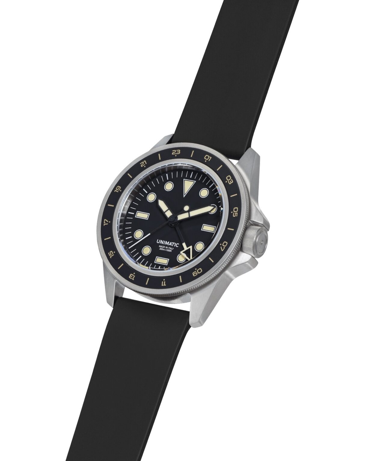 The New Unimatic U1-GMT-DHB: An Affordable Automatic GMT