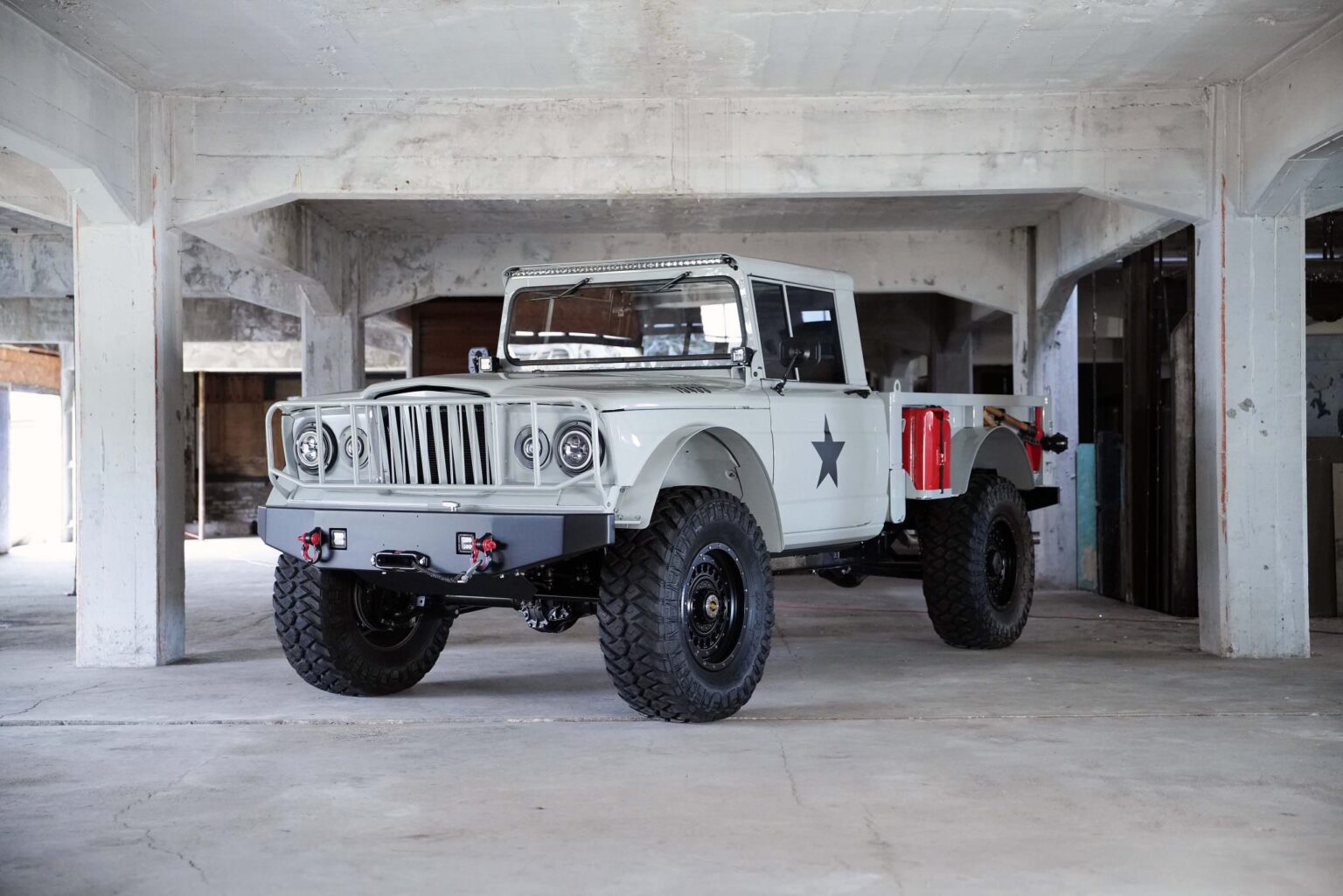 For Sale: A 485 BHP Hemi V8–Powered 1967 Kaiser-Jeep M715