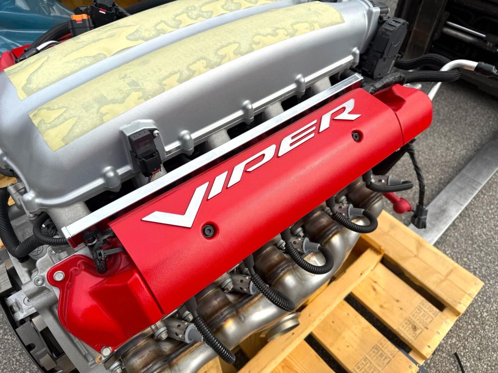 For Sale: A Dodge Viper SRT-10 8.4 Liter V10 Crate Engine