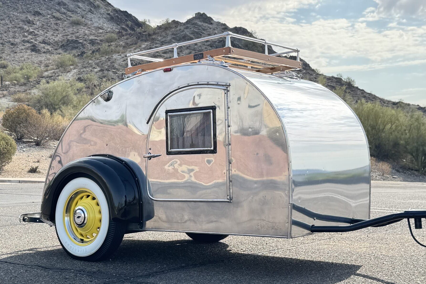A Beautiful 1946 Kit Manufacturing "Teardrop" Travel Trailer