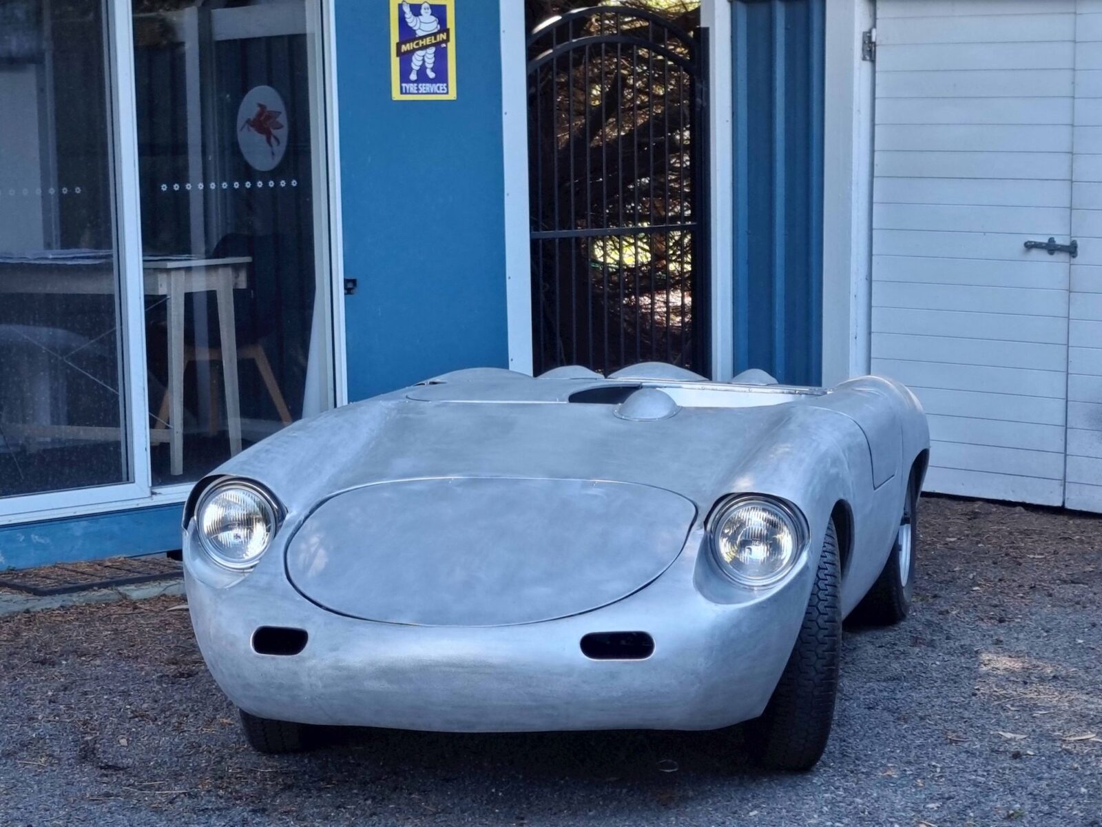 Unusual Project Car: A Porsche 645 "Mickey Mouse" Recreation