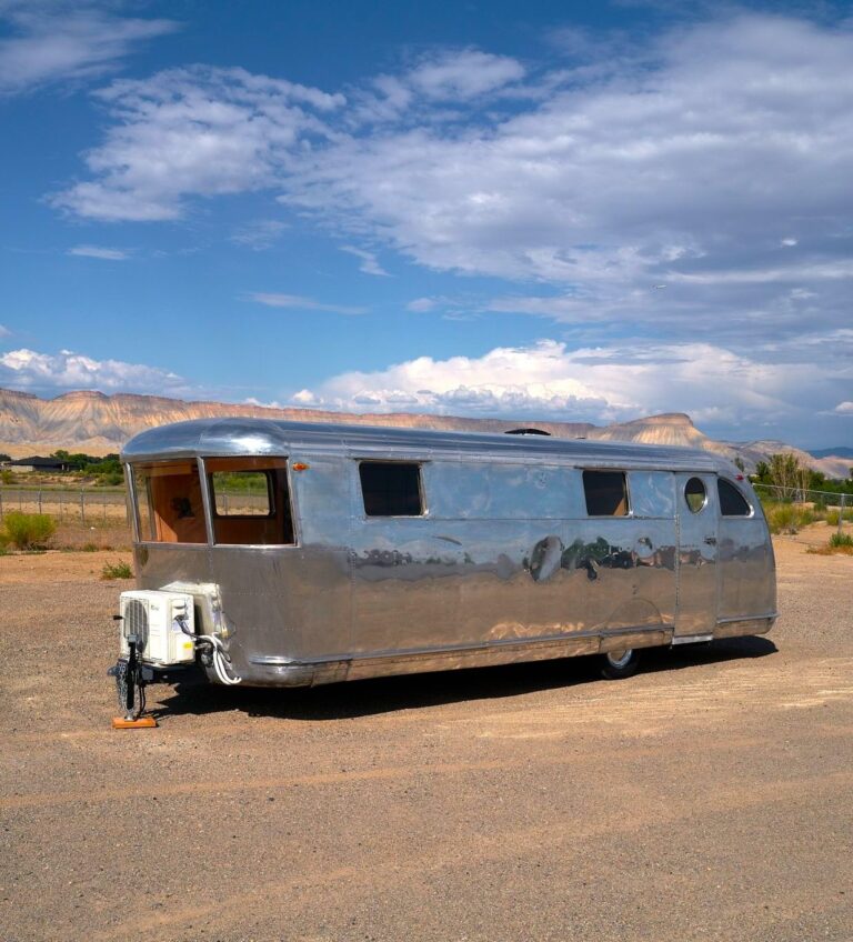 Retro Home-On-Wheels: A Restored 1946 Spartan Model 25 Travel Trailer