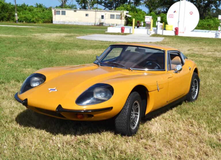 For Sale: A Little-Known Lotus Rival - The Marcos GT