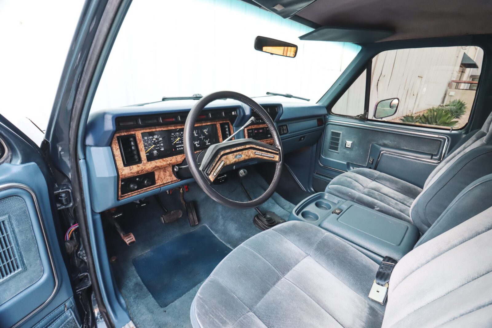 The Last Of The Bullnose Broncos: A Time-Capsule 1986 Ford Bronco XLT