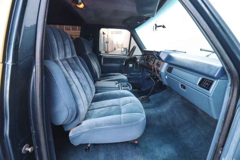 The Last Of The Bullnose Broncos: A Time-Capsule 1986 Ford Bronco XLT
