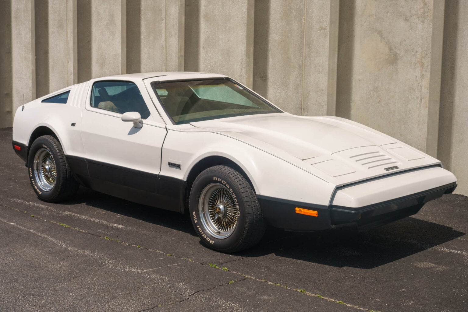 The Forgotten Canadian Gullwing: A 1975 Bricklin SV-1