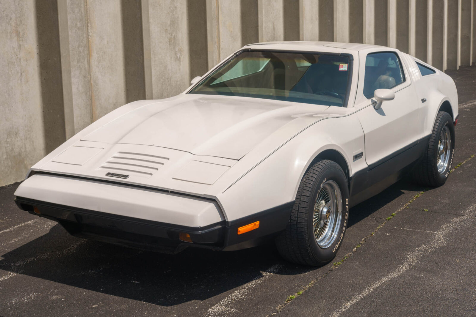 The Forgotten Canadian Gullwing: A 1975 Bricklin SV-1