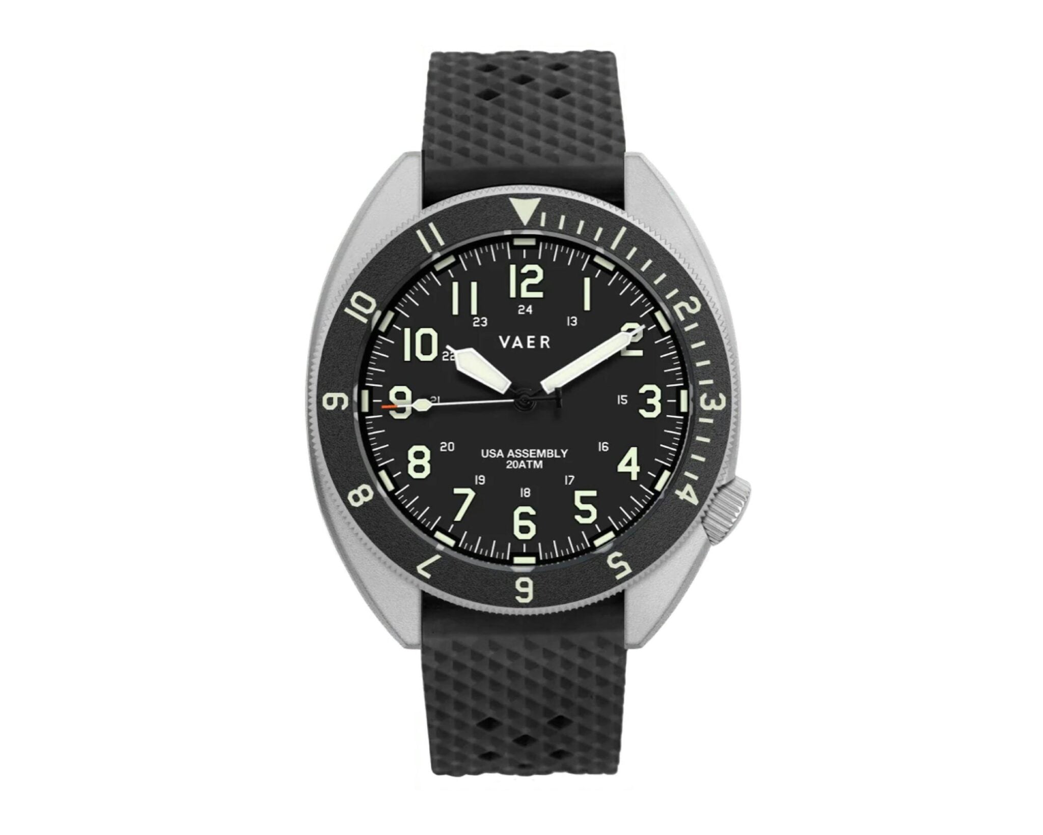 The Vaer C4 Tactical Solar Field Watch