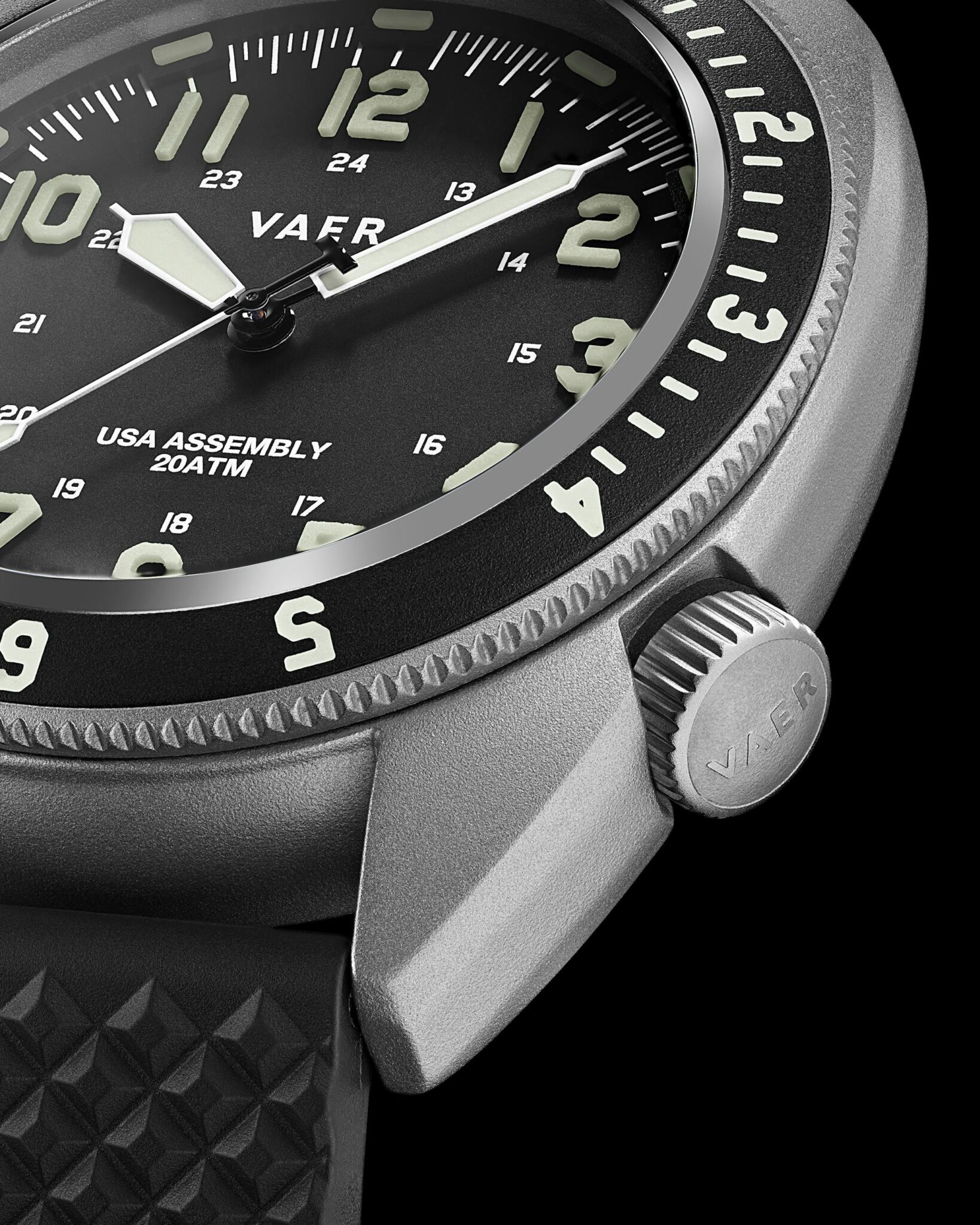 The Vaer C4 Tactical Solar Field Watch