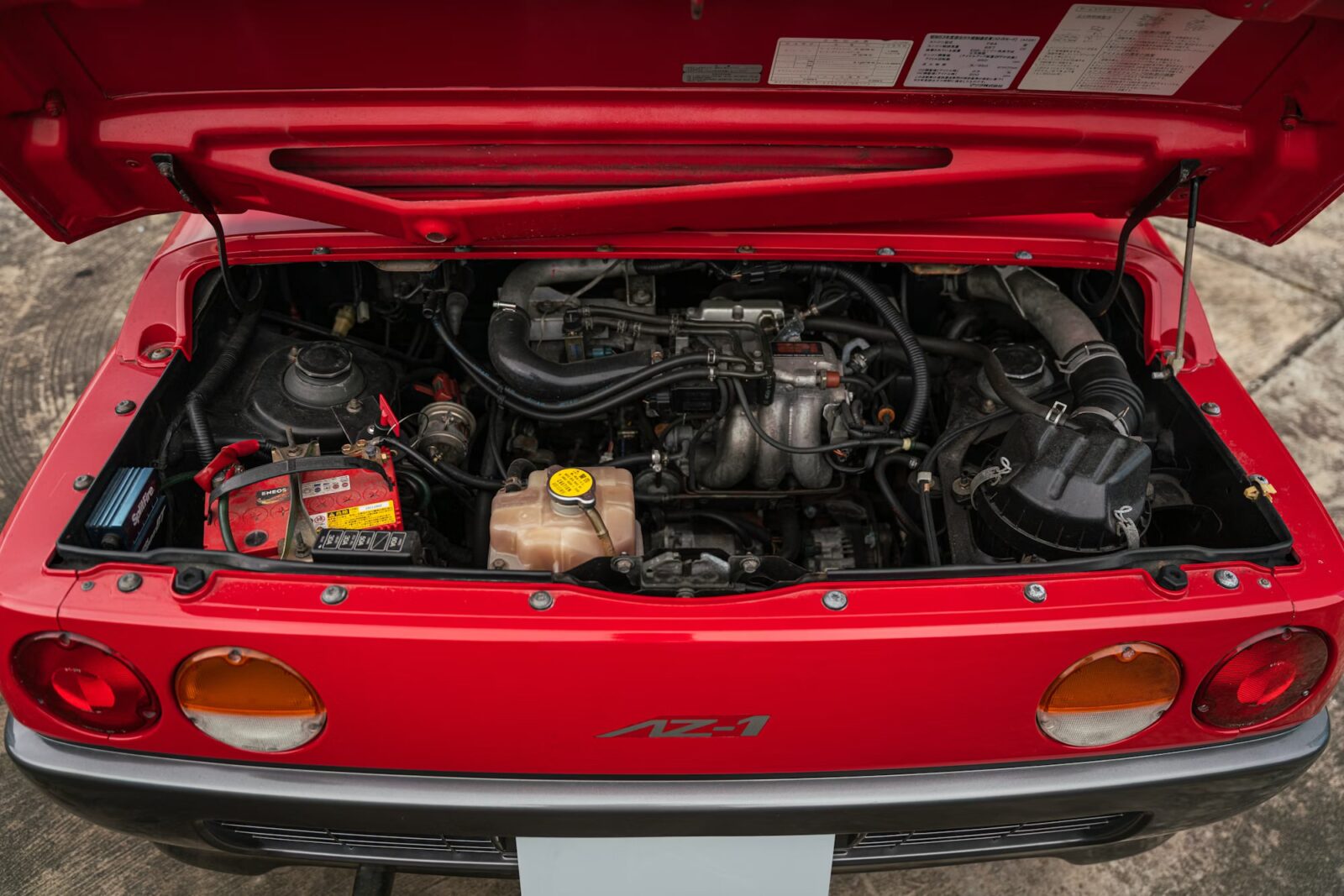 The Forgotten Gullwing Coupe - The Mazda Autozam AZ-1