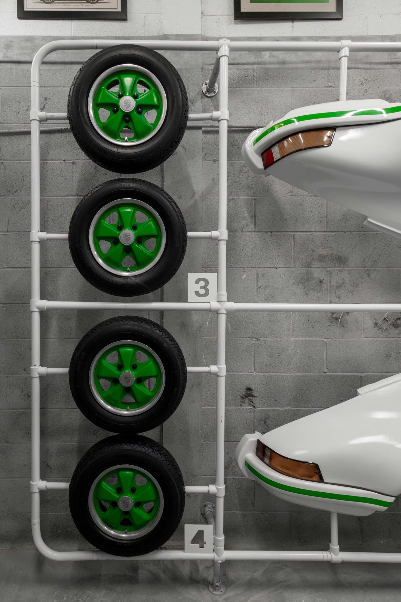 1:1 Scale! An Incredible Porsche 911 Carrera RS Kit-Style Wall Piece