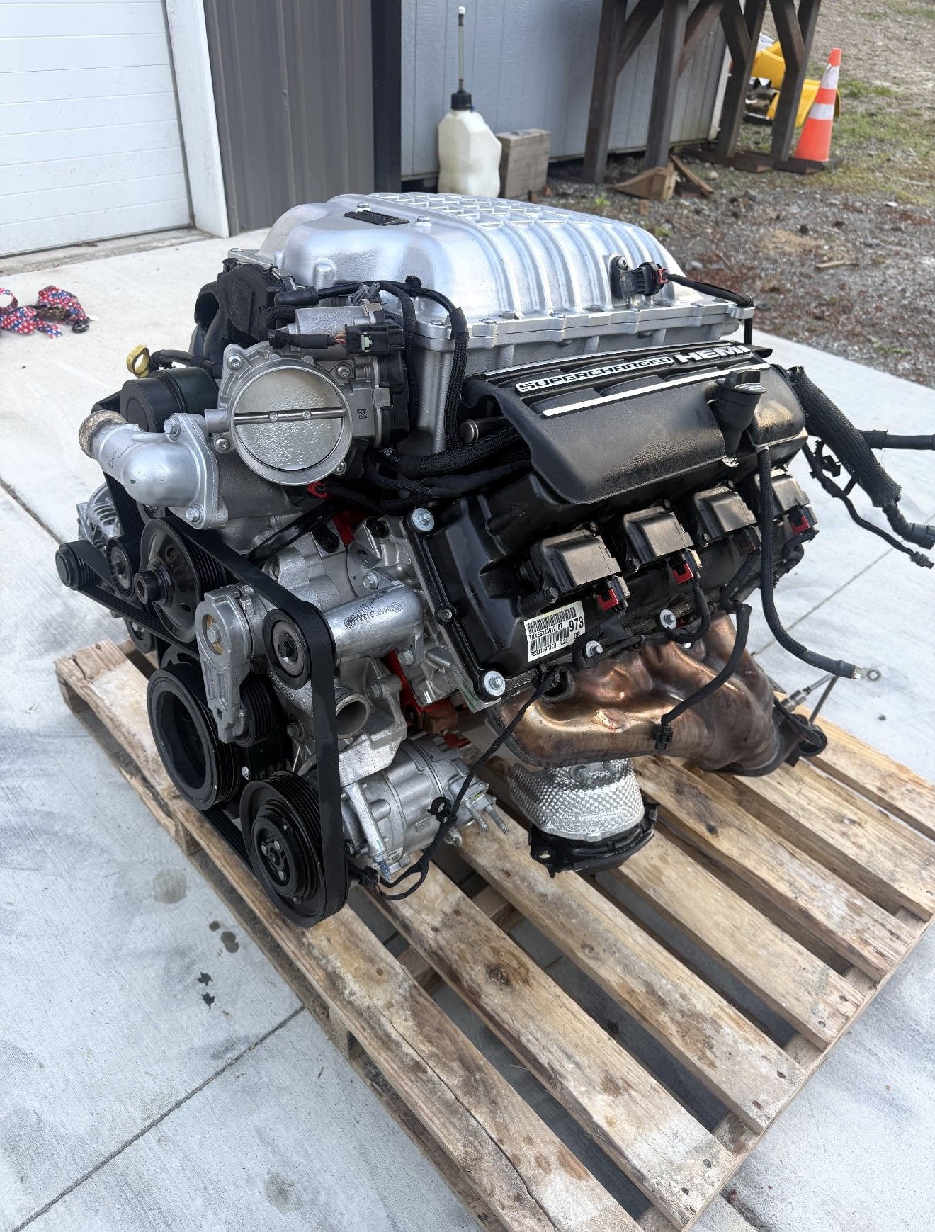 For Sale: An 807 BHP Charger SRT Hellcat Redeye "Jailbreak" V8 Engine