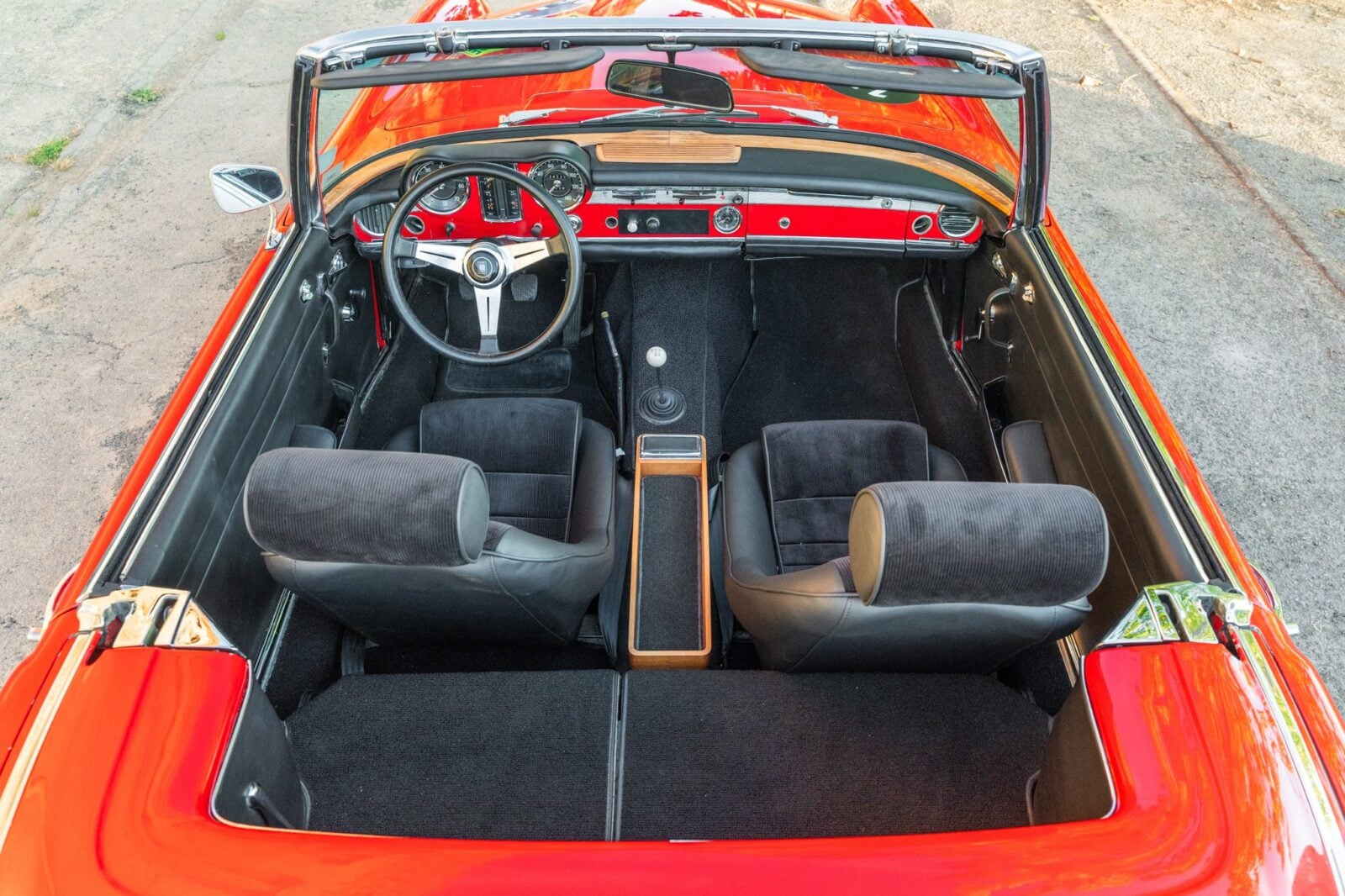 For Sale: A 354 BHP AMG V8-Swapped 1963 Mercedes-Benz 230SL