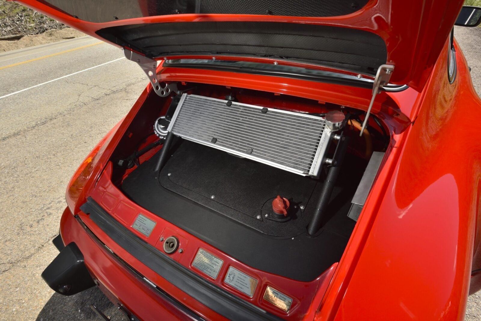 This Is A 639 BHP Porsche 930 "Turbo" EV